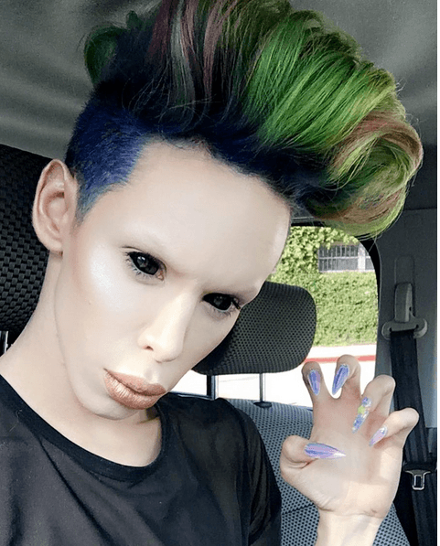 A man wanted to be a genderless alien, and this is what he looks like ...