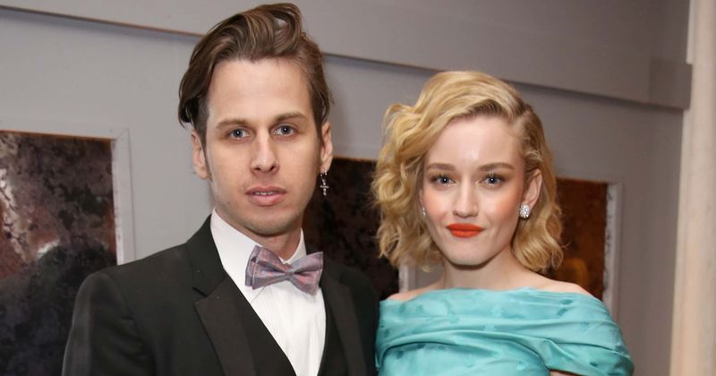 'Ozark' star Julia Garner marries lead singer of Foster The People and ...
