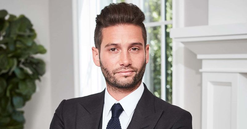 Josh Flagg net worth: Richest agent on 'MDLLA' owns 10 luxury cars | MEAWW