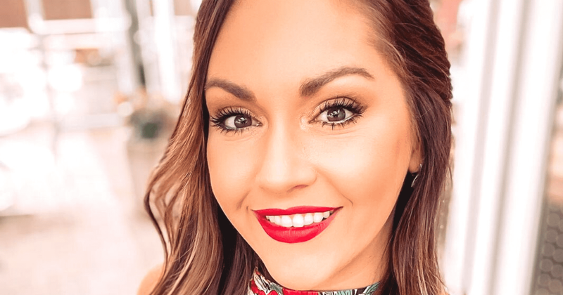 Who is Caitlin McKee? 'Love Is Blind' entrant is a die-hard fan of ...